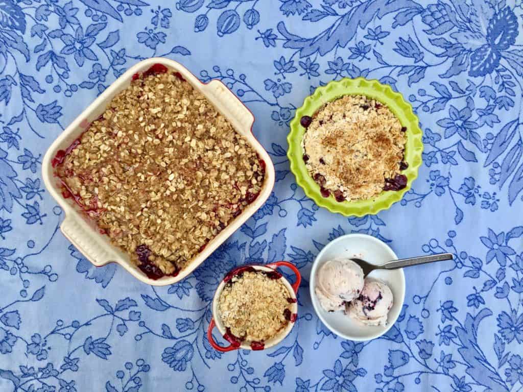 Easy Raspberry and Blueberry Cobbler - Pesto for Pennies